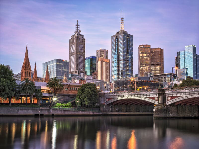 Melbourne CBD editorial stock photo. Image of center - 112757853