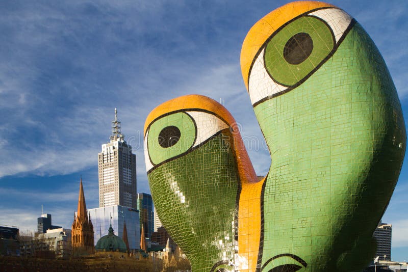 Melbourne Et La Sculpture D'Ophélie Au Premier Plan Photo éditorial ...