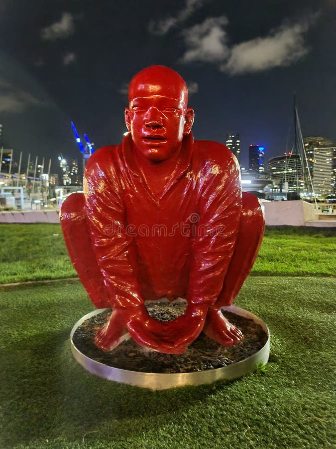 Melbourne Red please editorial photography. Image of memorial - 230950657