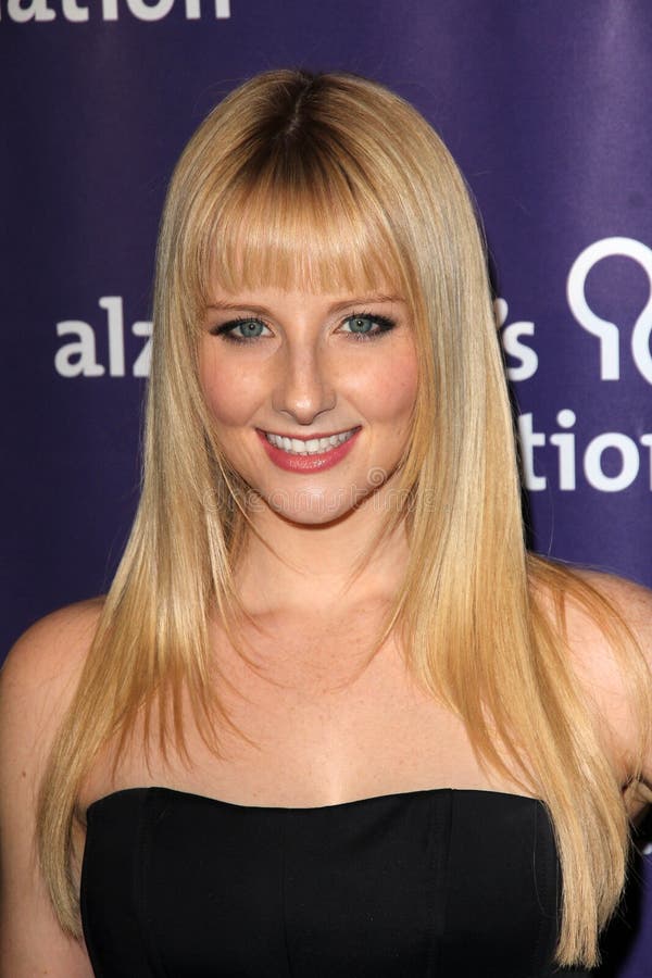 Melissa Rauch's Instagram, Twitter & Facebook on IDCrawl