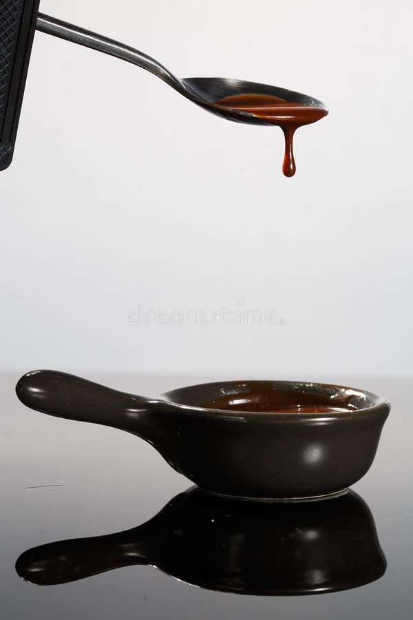 445 Chocolate Pouring Sauce Spoon Stock Photos - Free & Royalty-Free ...