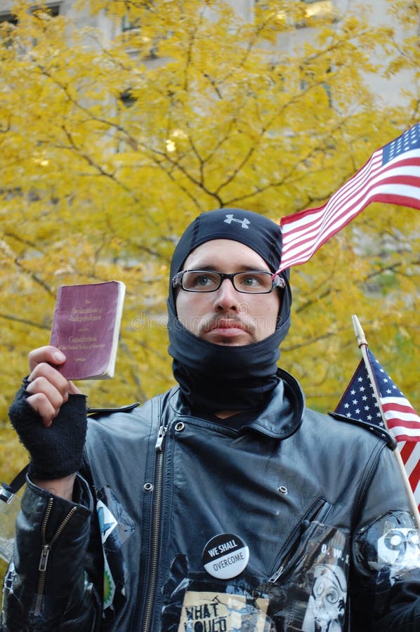 Occupy Wall Street Protestor in Guy Fawkes Mask Editorial Photography ...
