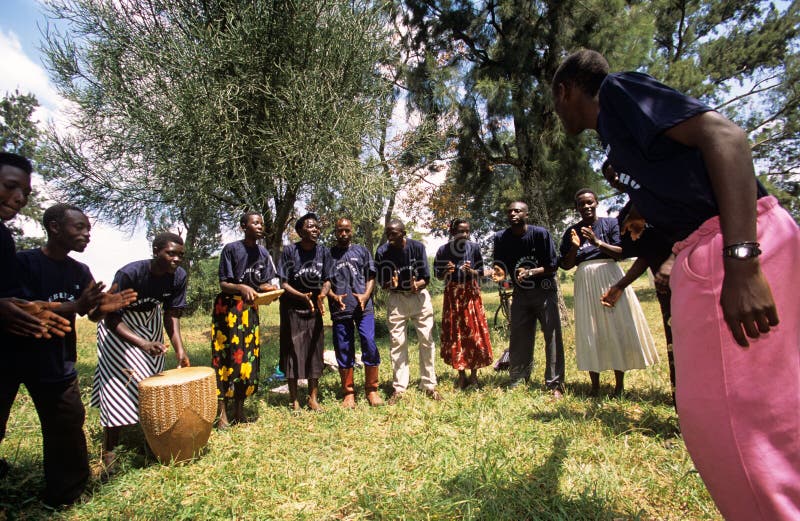 Members of Community Reproductive Health Workers, Uganda Editorial ...