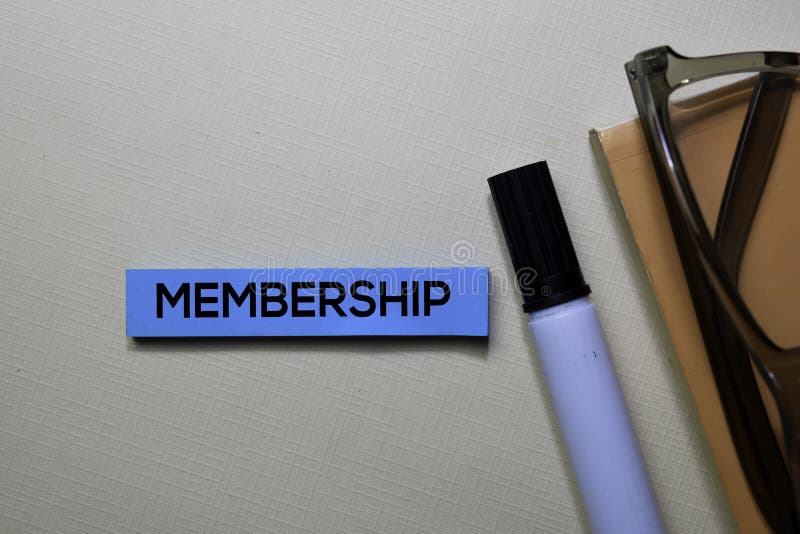 Membership Text on Sticky Notes Isolated on Office Desk Stock Photo ...