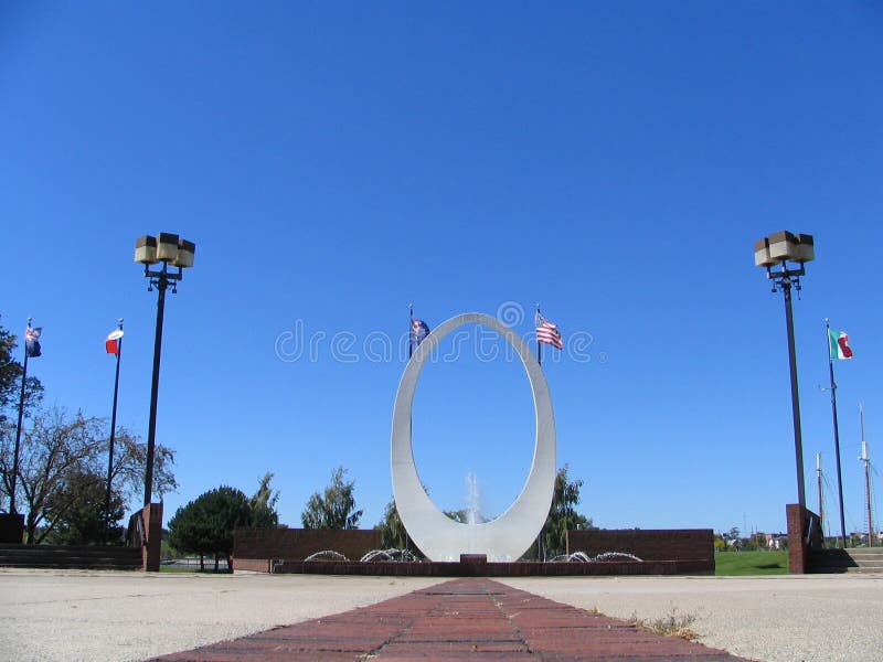 Memorial Fountain stock image. Image of lights, downtown - 3249209