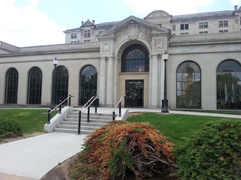 Memorial Union at Iowa State Stock Image - Image of college, student ...