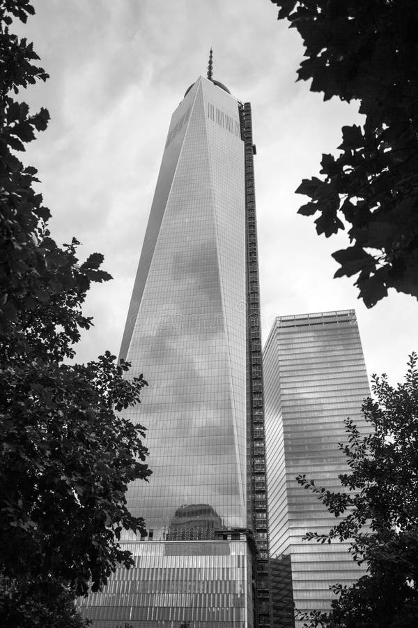 9/11 Memorial at World Trade Center, Ground Zero Editorial Photo ...