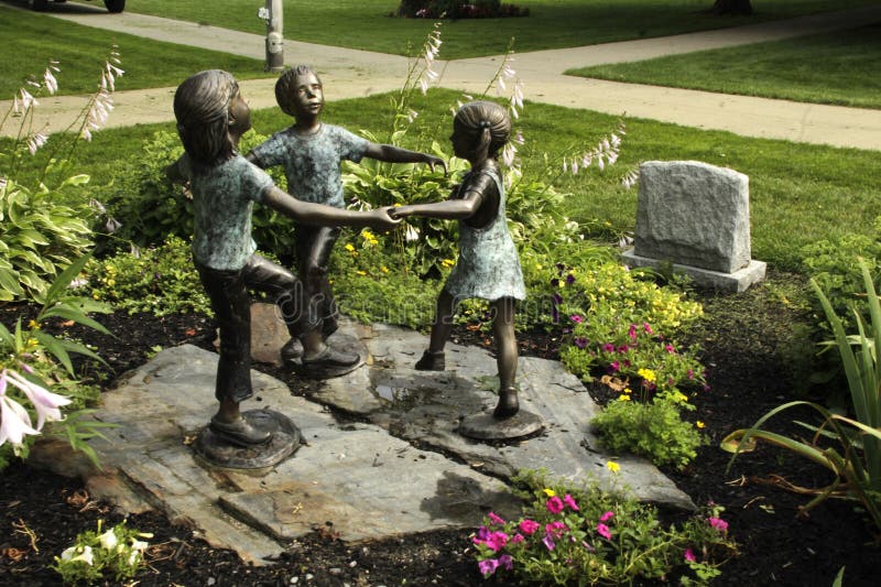 Three Children Playing Statue - Clinton, Ma (memory of David Brody ...