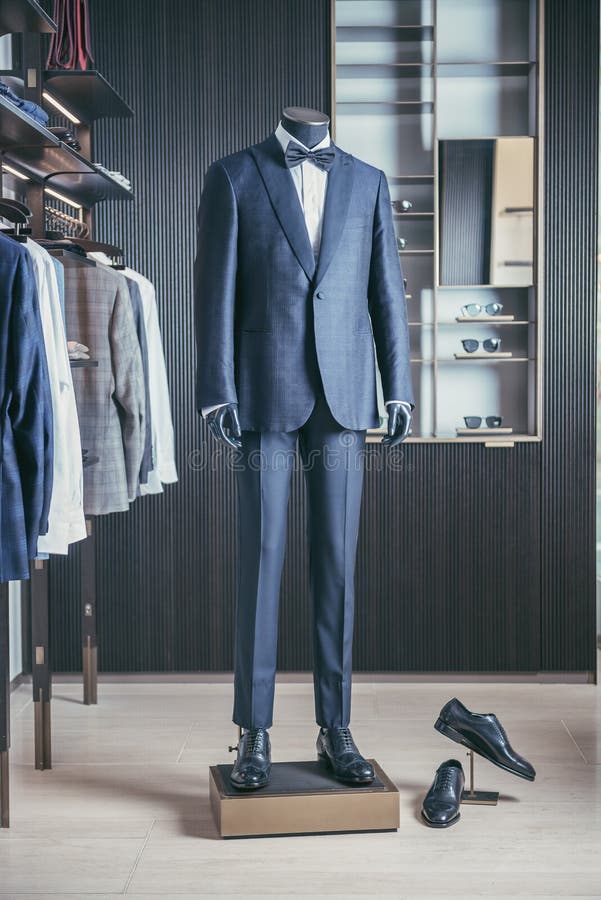 Modern Fashionable Men`s Suit On A Mannequin. Stock Photo - Image of ...