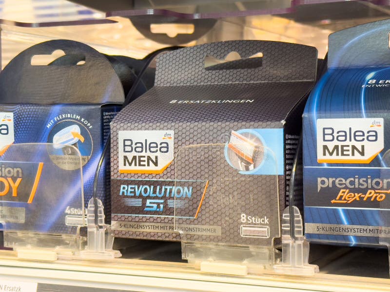Men S Shaving Razor Blades on Store Shelf Editorial Stock Photo - Image ...