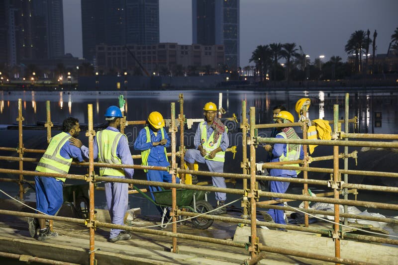 Workmen at Night Shift Roadworks Editorial Photography - Image of ...