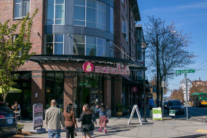 Menchies Frozen Yogurt Store Editorial Stock Image - Image of retail ...