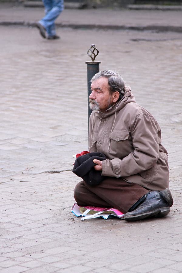 Mendigo fotografía editorial. Imagen de desempleo, gente - 17933862