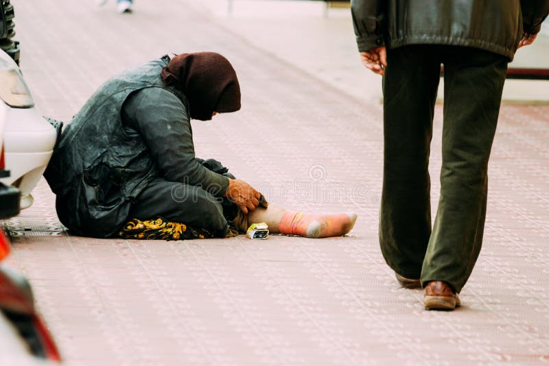 Mendigo foto de archivo editorial. Imagen de patines, injusto - 8123