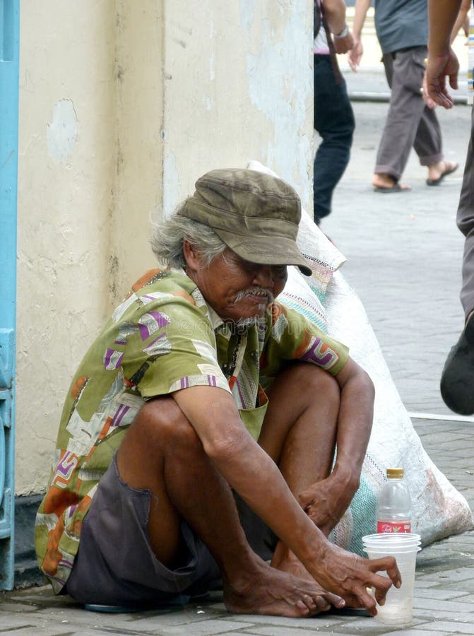 Mendigos foto de archivo editorial. Imagen de visitantes - 37449333