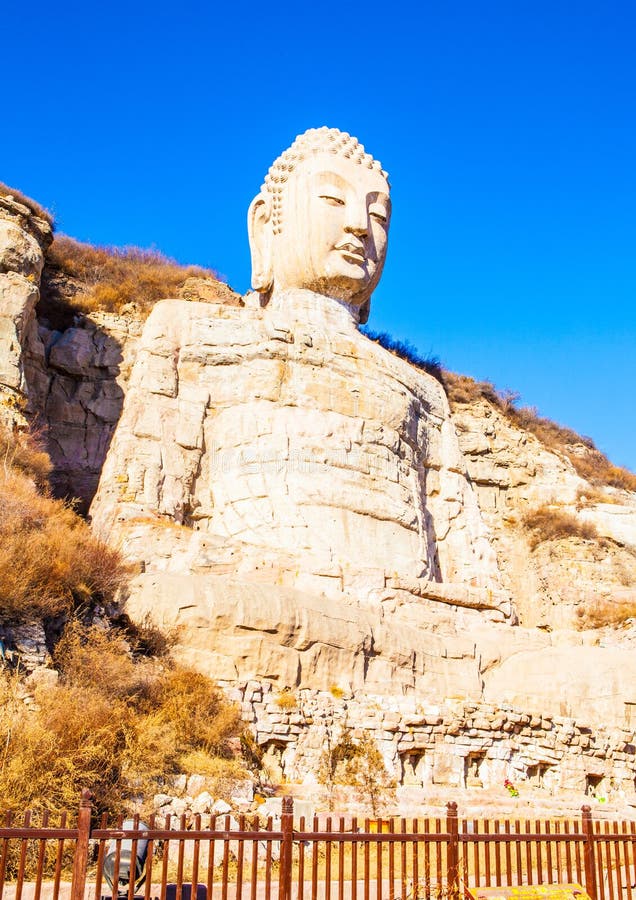 Mengshan Buddha immagine stock. Immagine di cina, montagna - 39614979