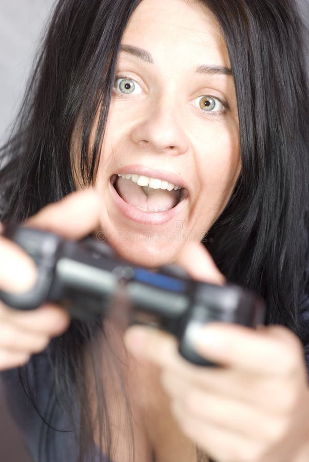 Menina louca do gamer foto de stock. Imagem de retrato - 7646552