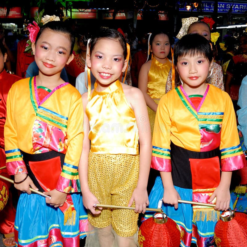 Meninas chinesas foto de stock editorial. Imagem de tradicional - 27813528