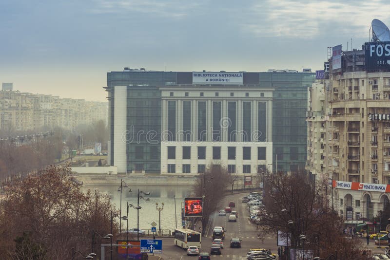 Het Oude Centrum Van Boekarest Redactionele Afbeelding - Image of ...