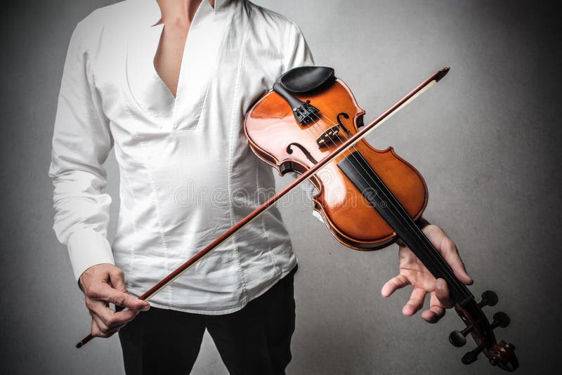 De mens van de viool. stock afbeelding. Afbeelding bestaande uit ...