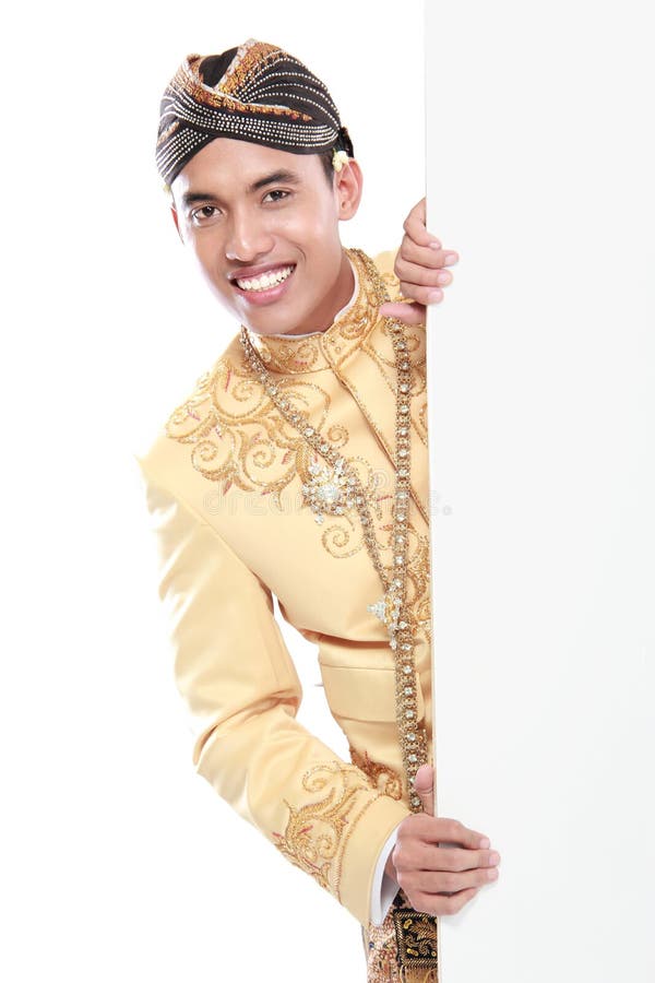 Mens Die Traditionele Kleding Van Het Verbergen Van Java Achter Leeg ...