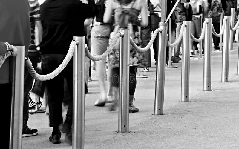 Mensen Die in De Rij Staan Voor Kaartje Stock Afbeelding - Image of ...