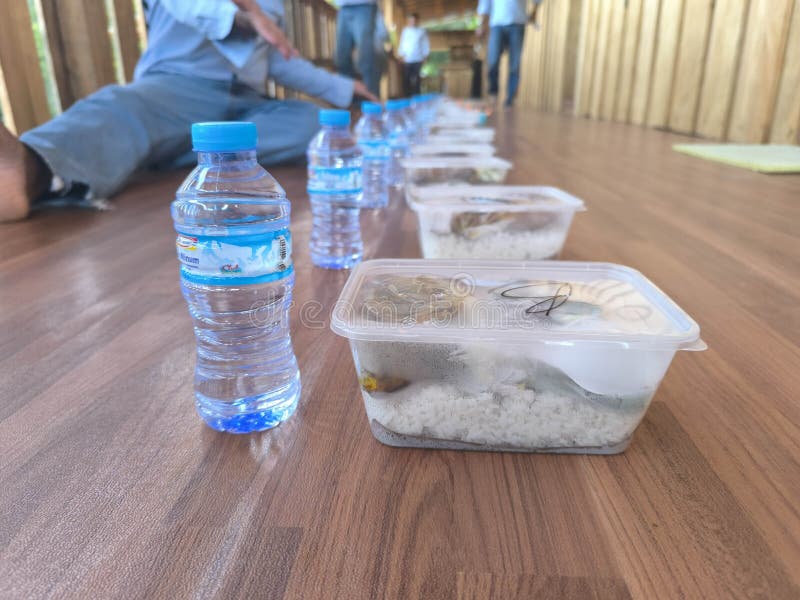 Menu Options for Breaking the Fast Together at a Mining Company & X28;2 ...