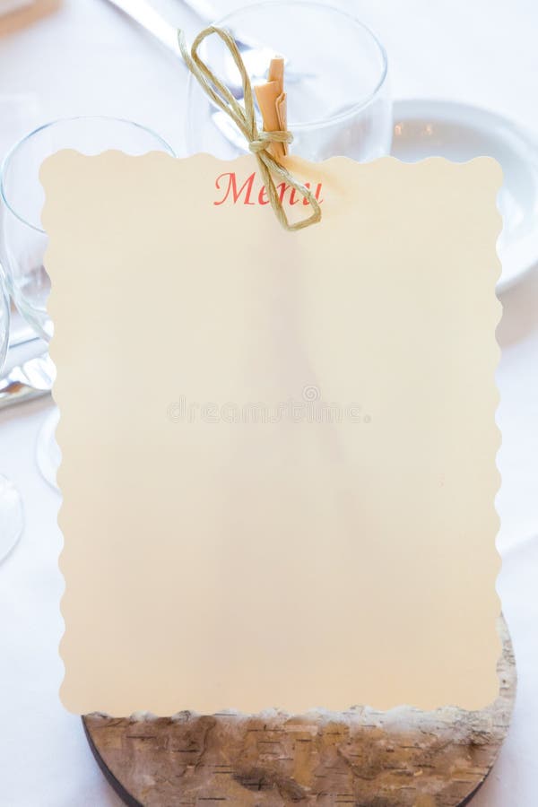 Menu vuoto del ristorante immagine stock. Immagine di profilo - 33014651