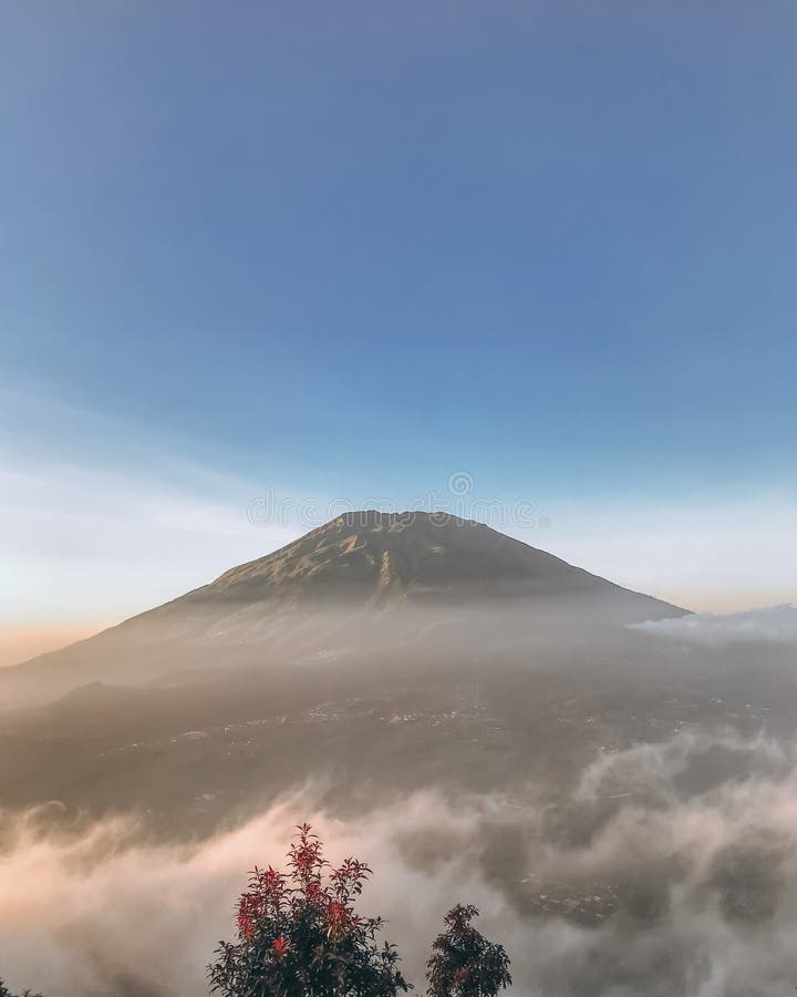 Mt. Merbabu stock image. Image of merbabu, wanna, trekking - 114355699