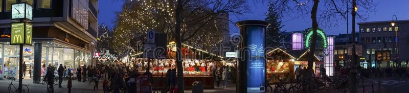 Mercado De La Navidad En Colonia Foto de archivo editorial - Imagen de ...