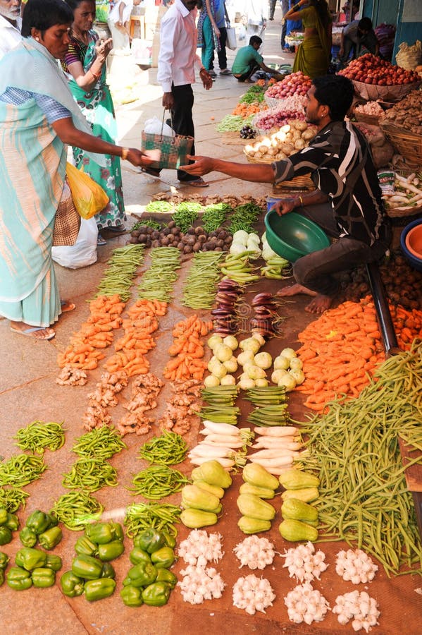 Il Mercato Di Devaraja a Mysore Sull'India Fotografia Editoriale ...