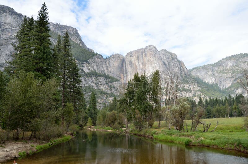 Merced River stock image. Image of rocks, view, american - 21603971