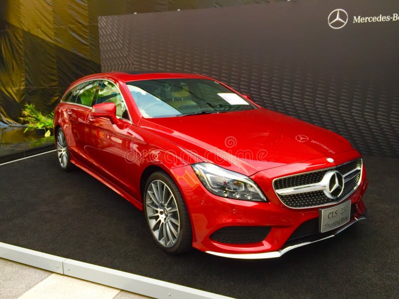 Mercedes Benz car editorial photography. Image of class - 46541647