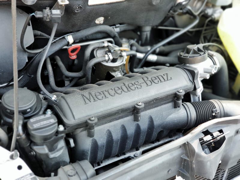 Mercedes-Benz A170 engine editorial photography. Image of a170 - 235814042