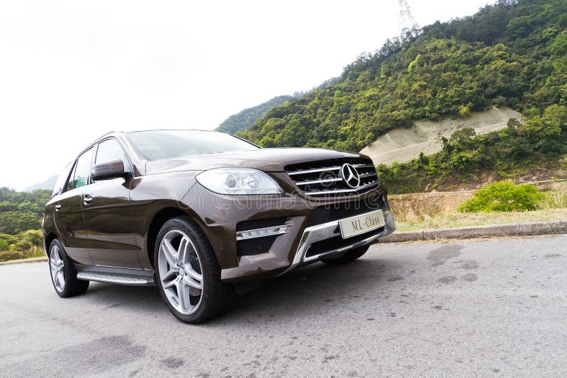 Mercedes-Benz ML-Class ML500 SUV 2012 Editorial Photo - Image of ...
