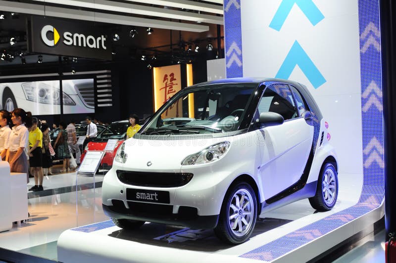 Mercedes benz smart car editorial stock image. Image of benz - 16205904