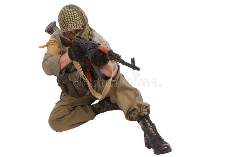 Mercenario con AK 47 immagine stock. Immagine di bandito - 44293709