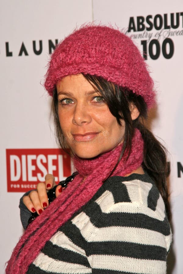 Meredith Salenger editorial photography. Image of bash - 24036762