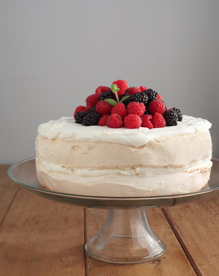 Meringue cake with berries stock image. Image of temptation - 28540683