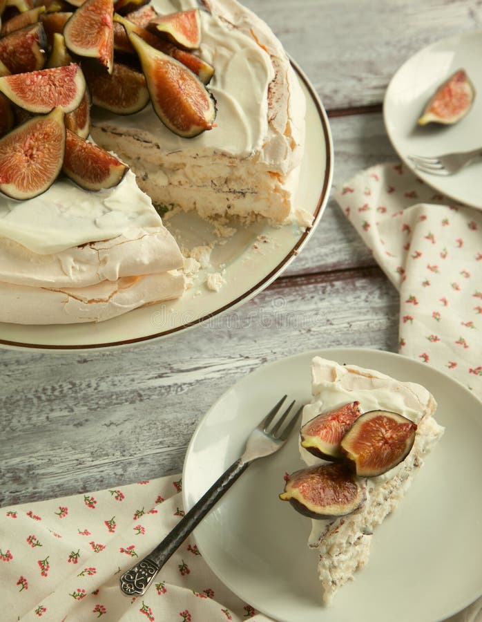 Meringue Cake with Fresh Figs. Stock Image - Image of garnish, rustic ...