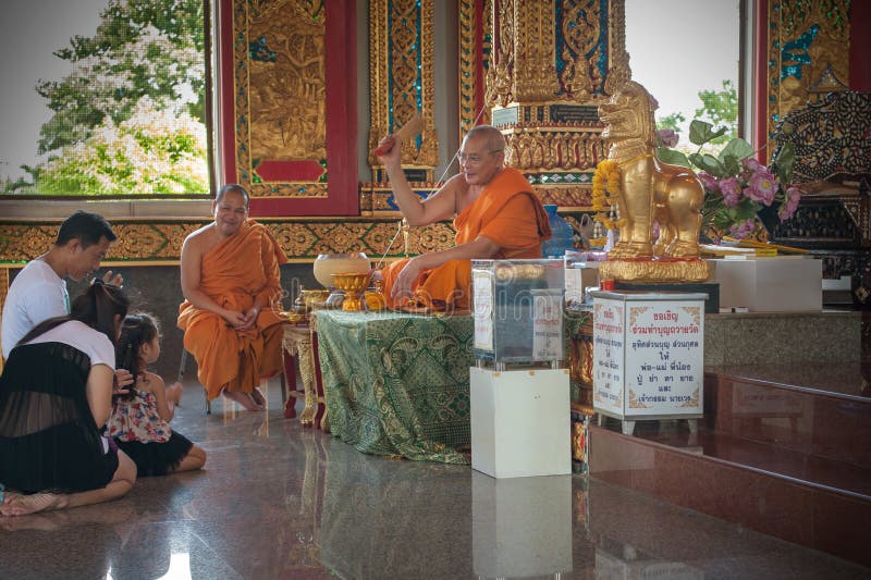 Merit Makers at a Buddhist Temple Editorial Photo - Image of golden ...