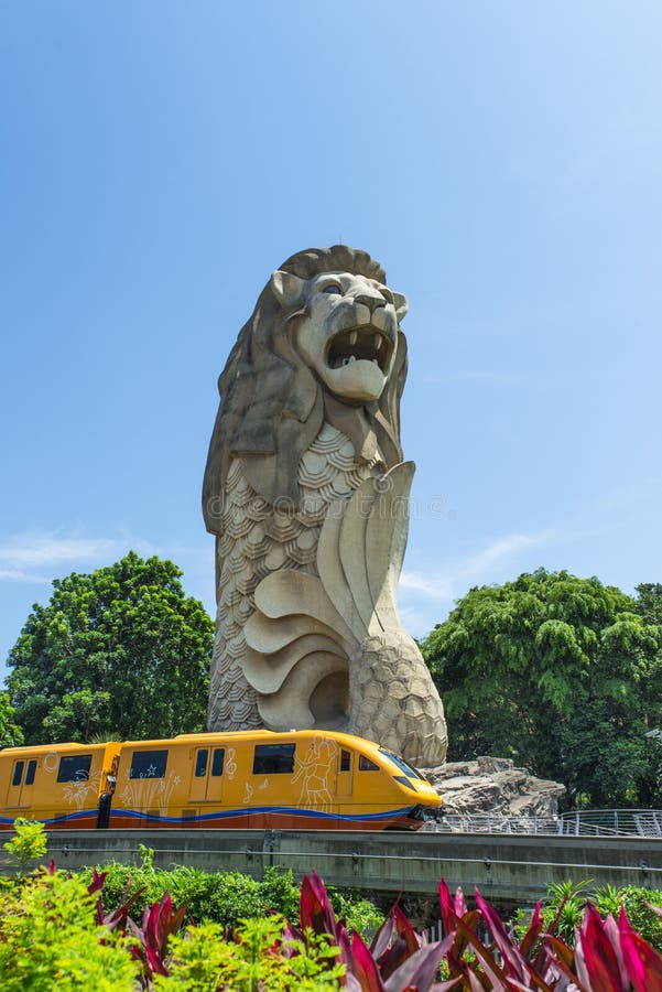 Merlion editorial image. Image of statue, landmark, merlion - 53949540