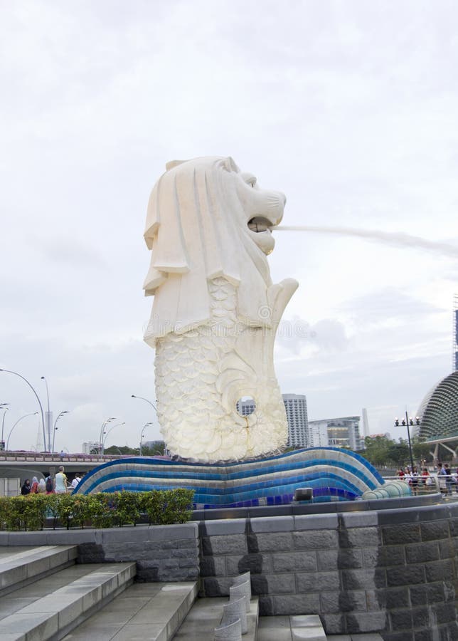 Merlion (lion Head With Fish Tail) Editorial Stock Image - Image of ...