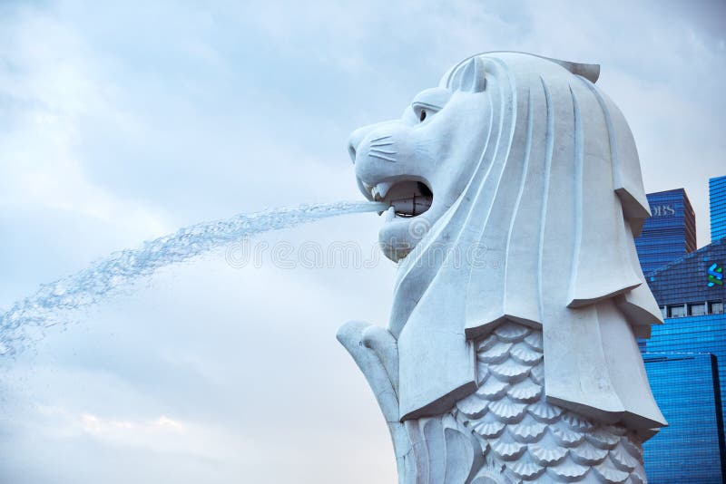 The Merlion is the Official Mascot of Singapore Editorial Photo - Image ...