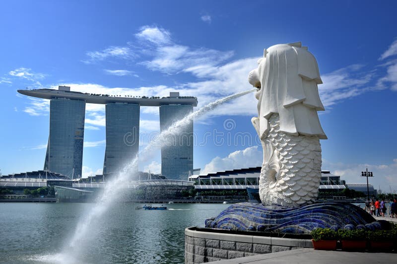The Merlion Park and Marina Bay Sands Resort Editorial Stock Image ...