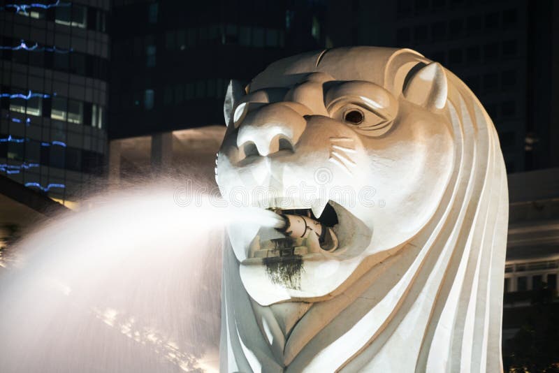 Merlion (Merlion Park) editorial image. Image of merlion - 261493200