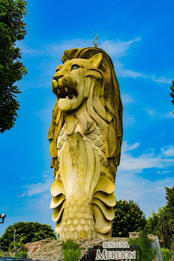 Merlion on Sentosa editorial photography. Image of animal - 246783337