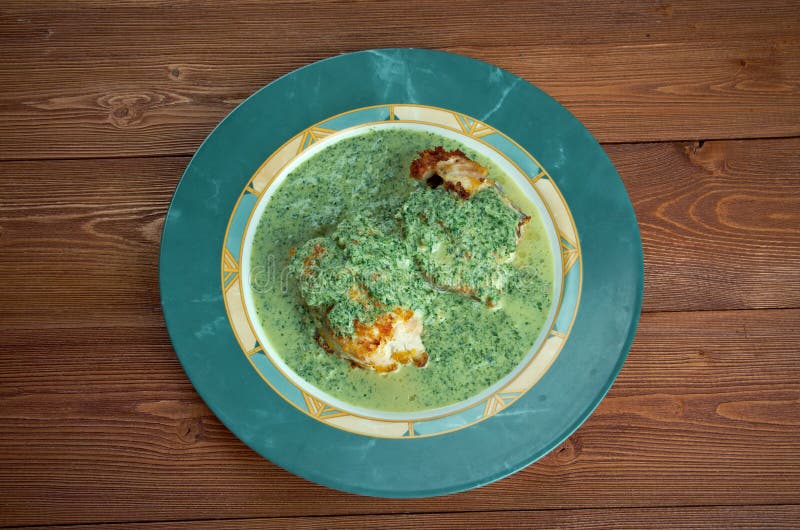 Merluza en salsa verde stock image. Image of fish, merluz - 46927937