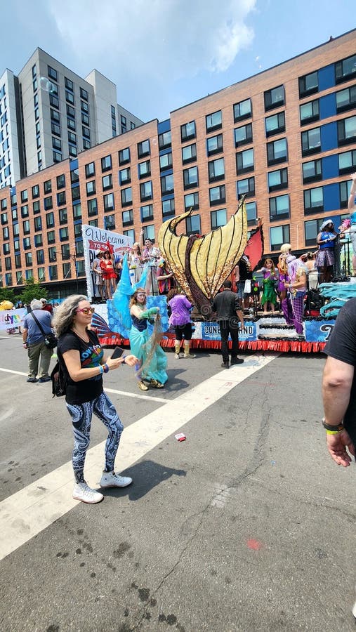 Mermaid Parade Coney Island Ny Editorial Image - Image of festival ...