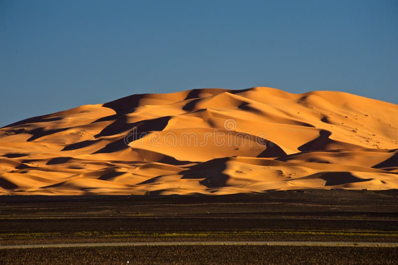 Merzouga desert stock photo. Image of ecoregion, waves - 34729658